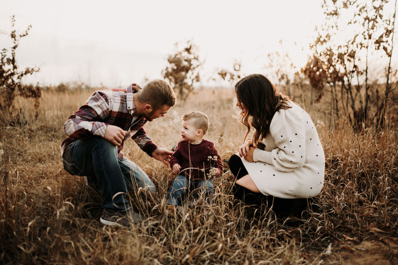 A Guide to Unposed Family Photography: Tips and Tricks for Capturing ...