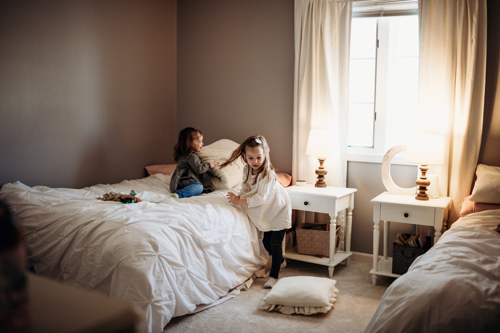 Tips for Photographing Newborns at Home: How to Create Beautiful Photos ...