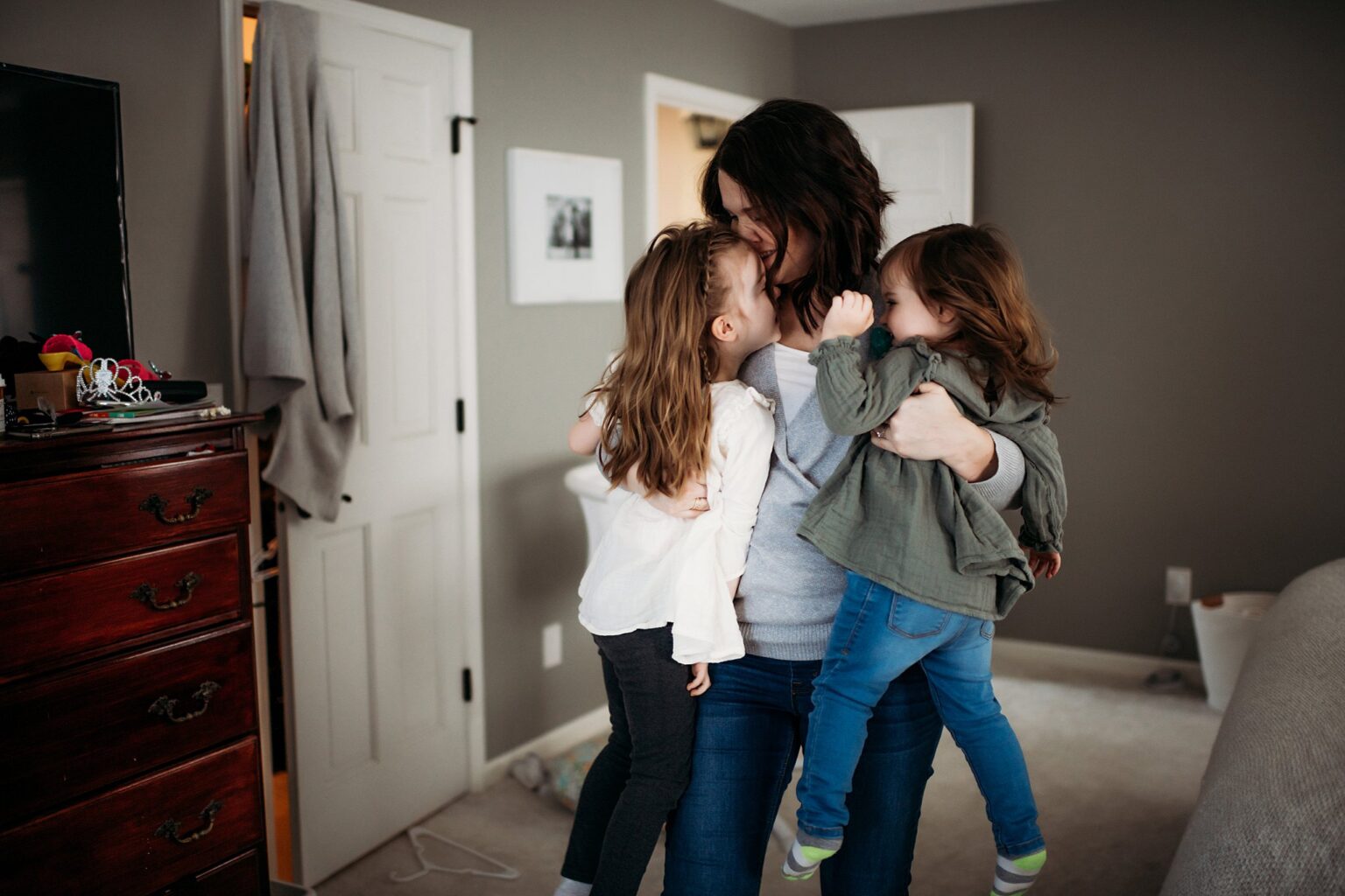 Tips for Photographing Newborns at Home: How to Create Beautiful Photos ...